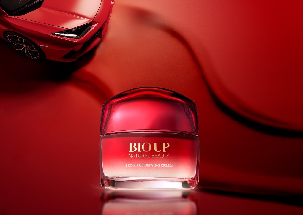 挑戰極限傳導！超跑級的極速抗老肌密 BIO UP「超跑大紅霜」精準拉絲 緊實撫紋超有感 - BIO UP 科美研